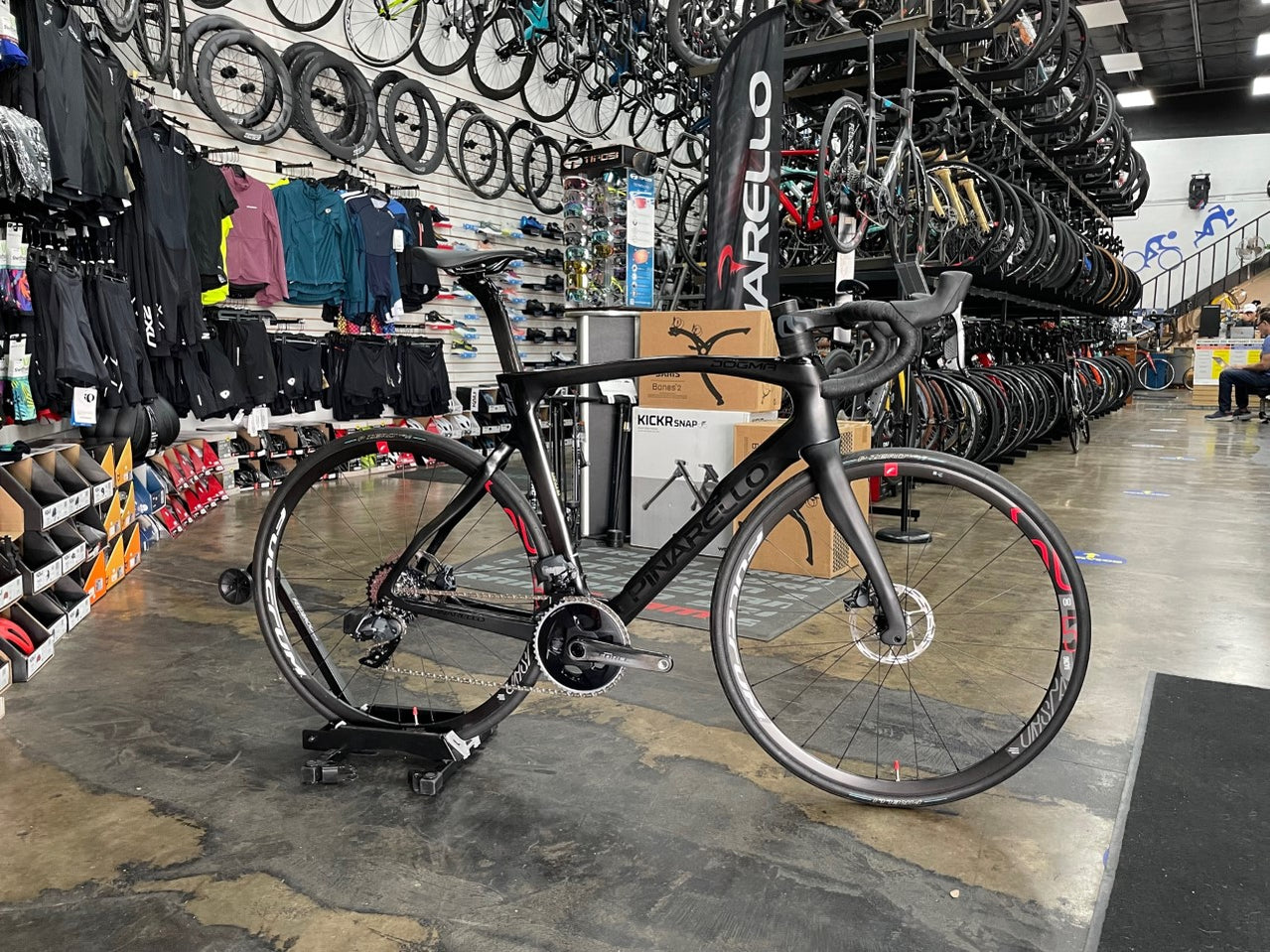 Pinarello Dogma F12 Disc SRAM Force eTap AXS - Fulcrum Racing 5 - BOB ...
