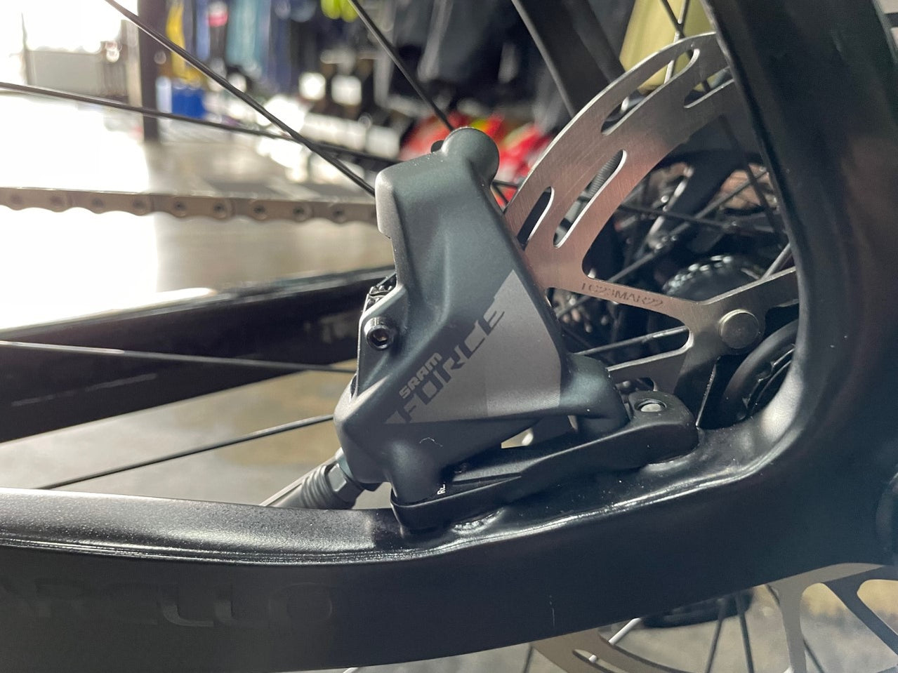 Pinarello Dogma F12 Disc SRAM Force eTap AXS - Fulcrum Racing 5 - BOB ...