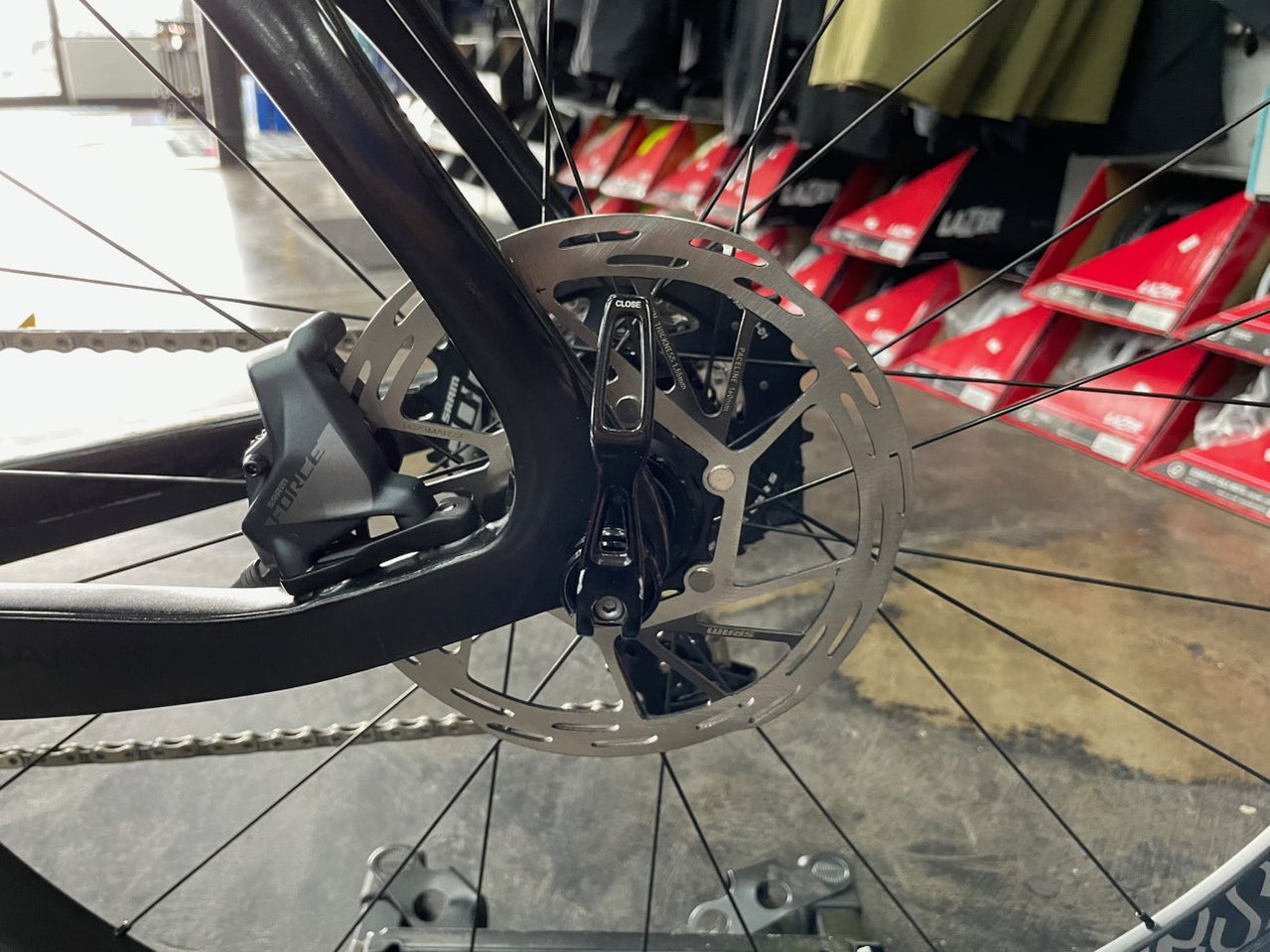 Pinarello Dogma F12 Disc SRAM Force eTap AXS - Fulcrum Racing 5 - BOB ...